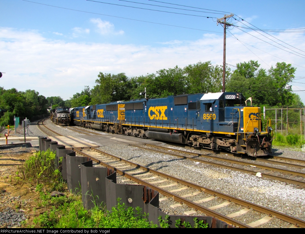 CSX 8560